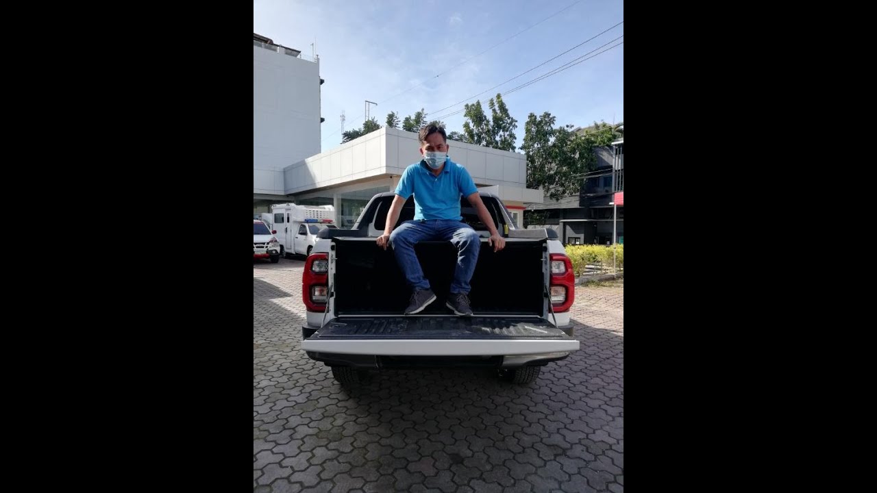 Revolver by Der Armor - YouTube