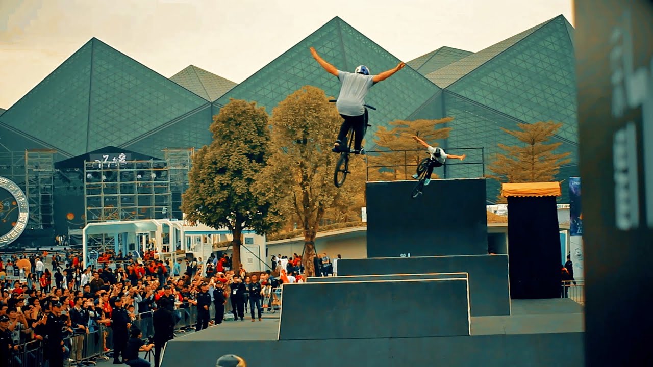 Arrows @ FISE Freestyle show (Shenzhen) - YouTube