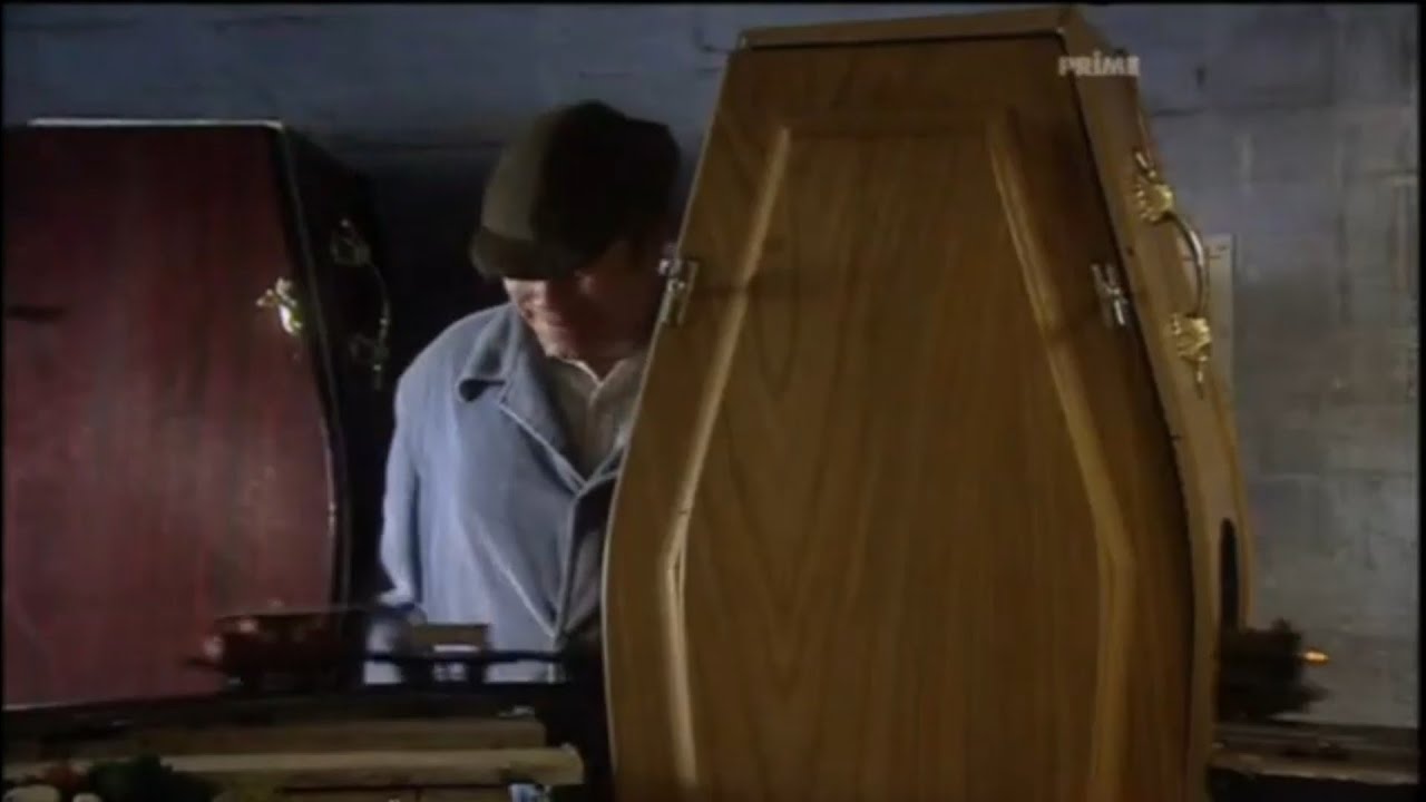 Heartbeat - David is given a train set - YouTube