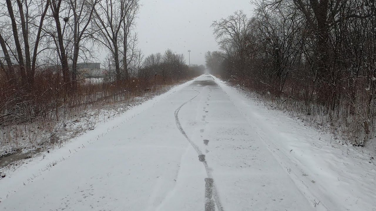 Walking on a trail ( Winter Storm Daisy ) - YouTube