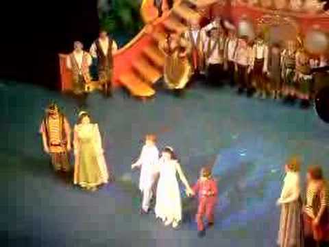 Peter Pan @ Nottingham Theatre Royal Credits Part 2 - YouTube