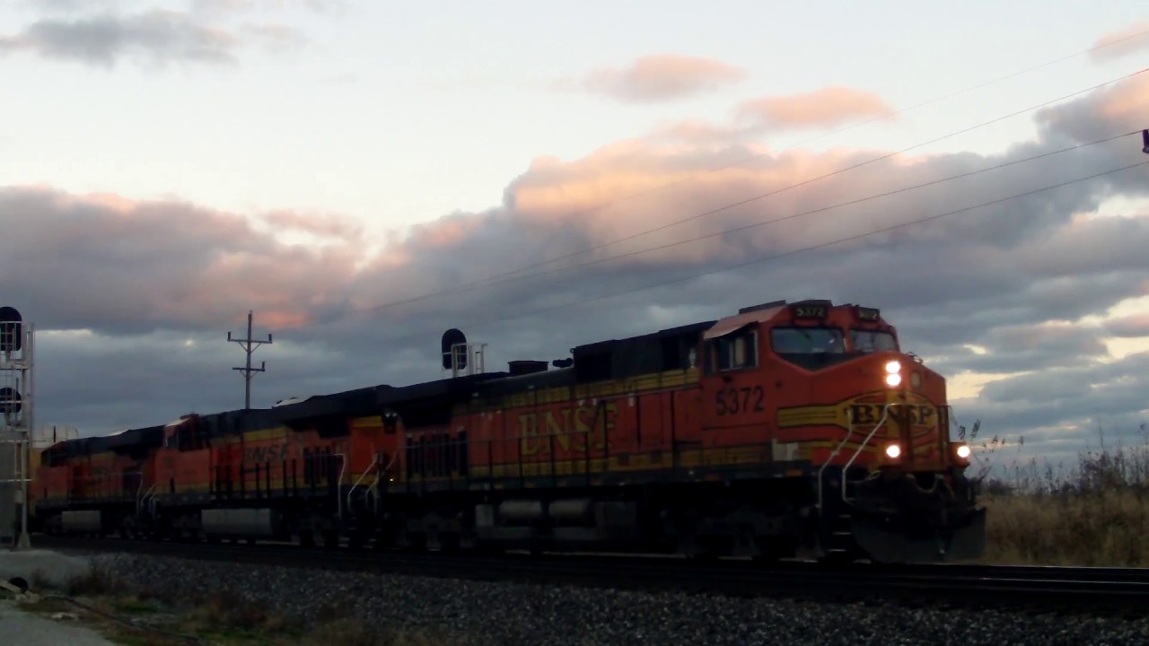NS 17K @ CLYMERS, IN 11 6 18 BNSF 5372 BNSF 7909 BNSF 7452 - YouTube