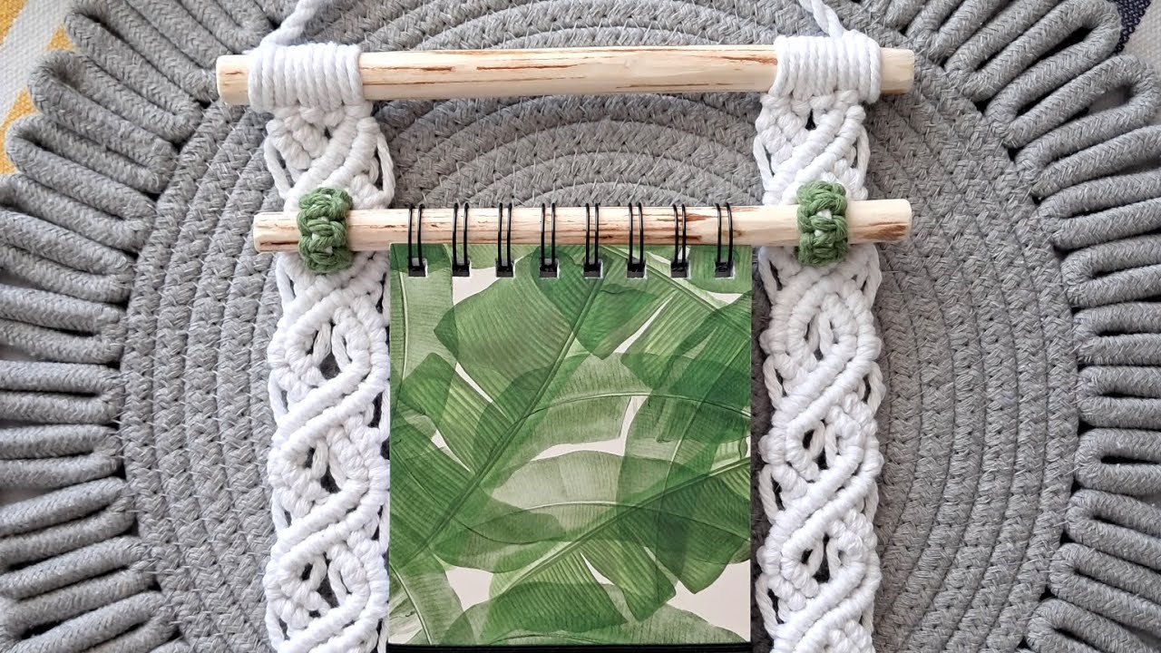 DIY Macrame hanger for notebook/shopping list/calendar | Step by step ...