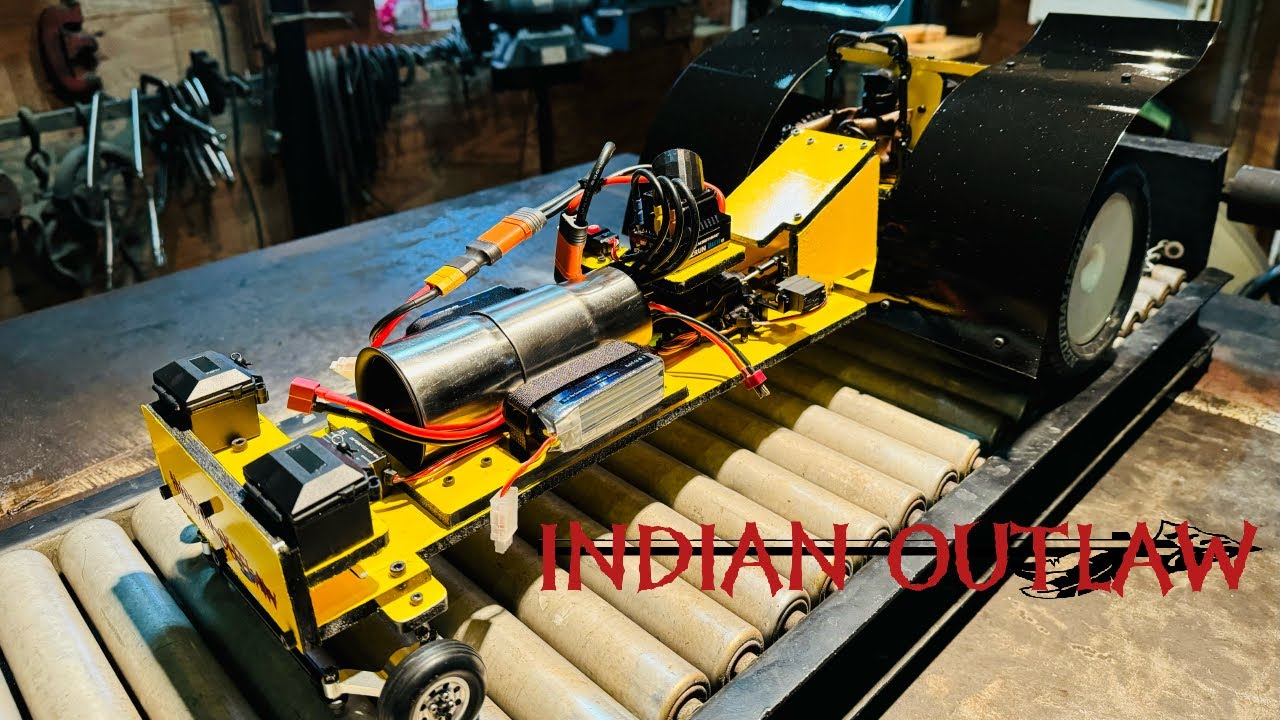Indian Outlaw Electric Turbine Open 1 Modified Pulling Tractor - YouTube