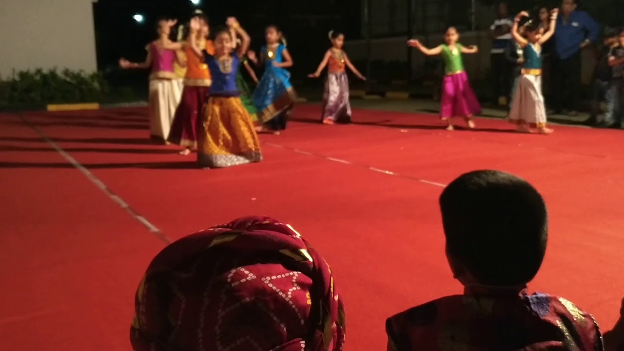 Onam Disha dance 2017(2) - YouTube