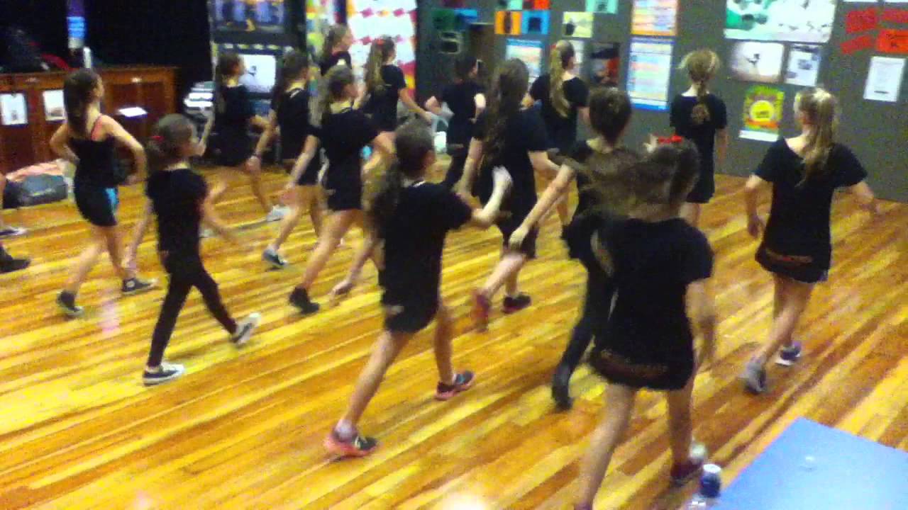 Baradene Dance week 2 term 2 - YouTube