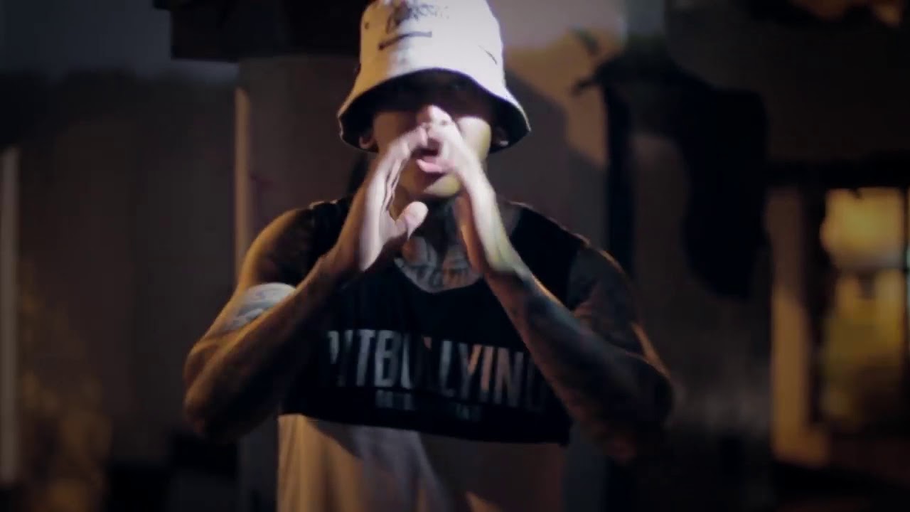 VideoClip Oficial Stan les rapea en español Stan MC 20151 - YouTube Music