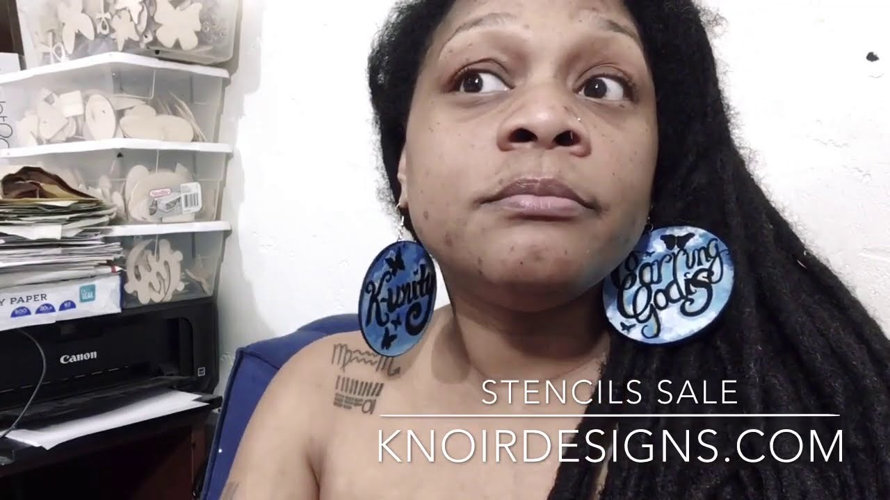 A Unity moment (Karma is a Queen) VEDA 2 Earring Godis - YouTube