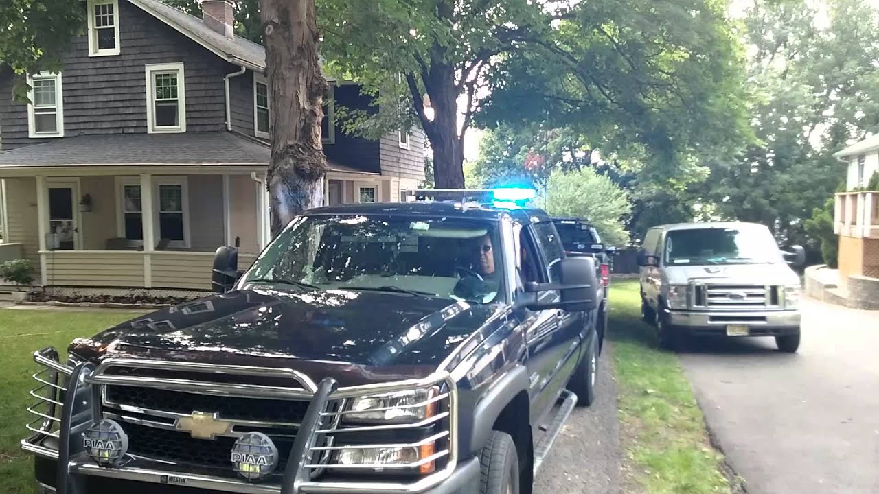 Federal Signal Legend LED on Chevy Silverado - YouTube