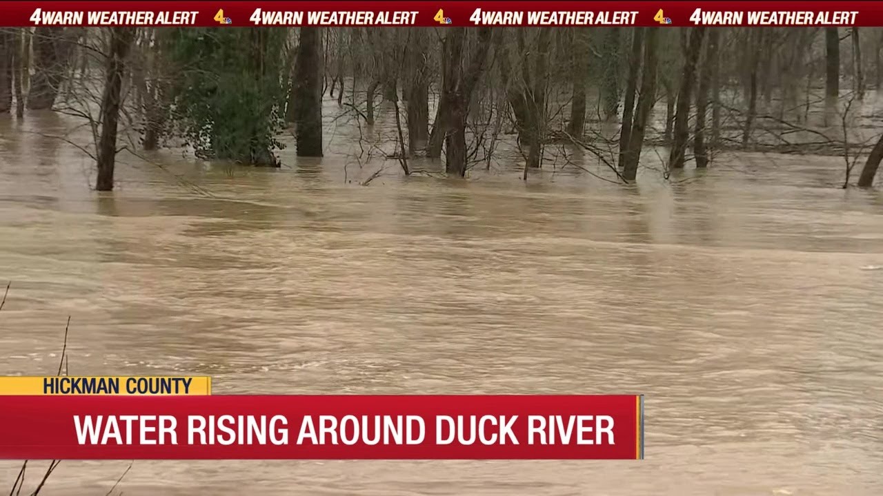Water rising on Duck River in Hickman County - YouTube