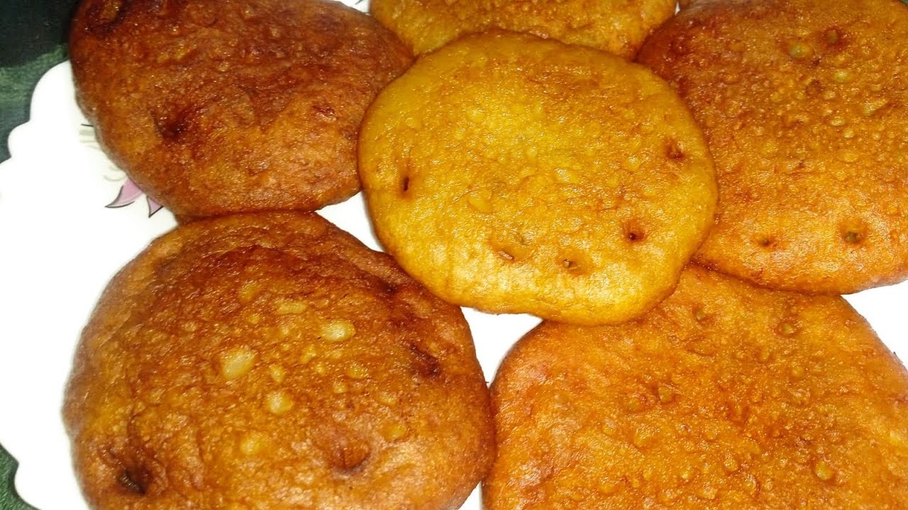 নরম তুলতুলে পাকা কলার মালপোয়া পিঠা বানানোর রেসিপি | Paka kolar malpoa ...