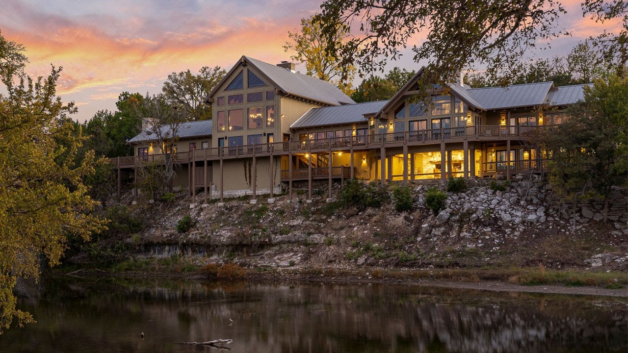 Cliff View Dr. Harper, TX - YouTube