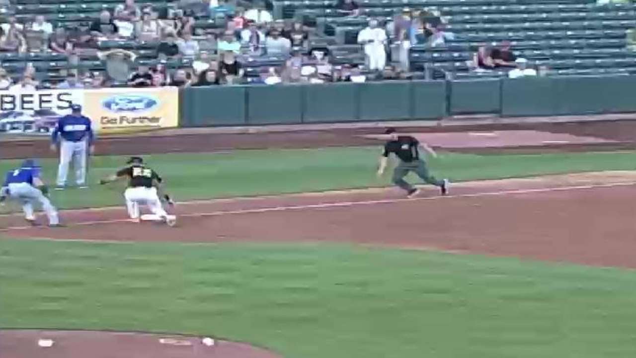 Salt Lake's Cowart starts double play - YouTube