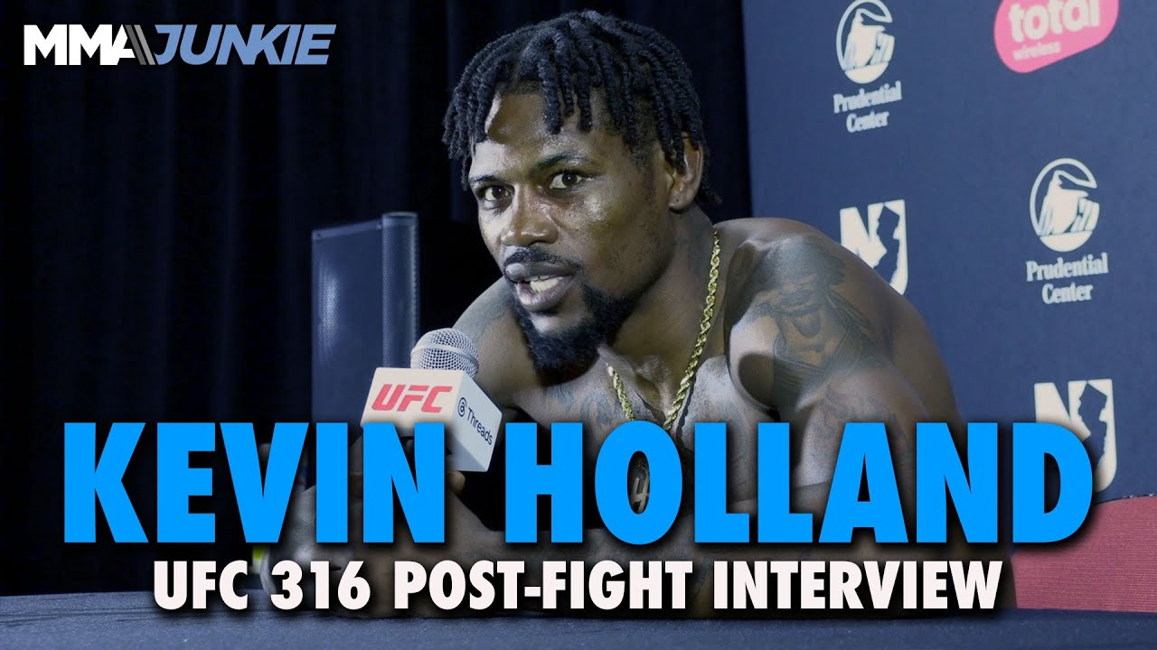UFC 316 video: Kevin Holland slaps on slick choke to tap Vicente Luque