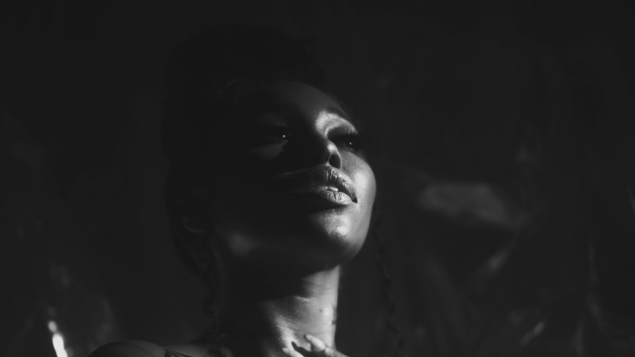 Dodh "CRYSTAL" 💎 (Dirigido por Lee Sena) - YouTube