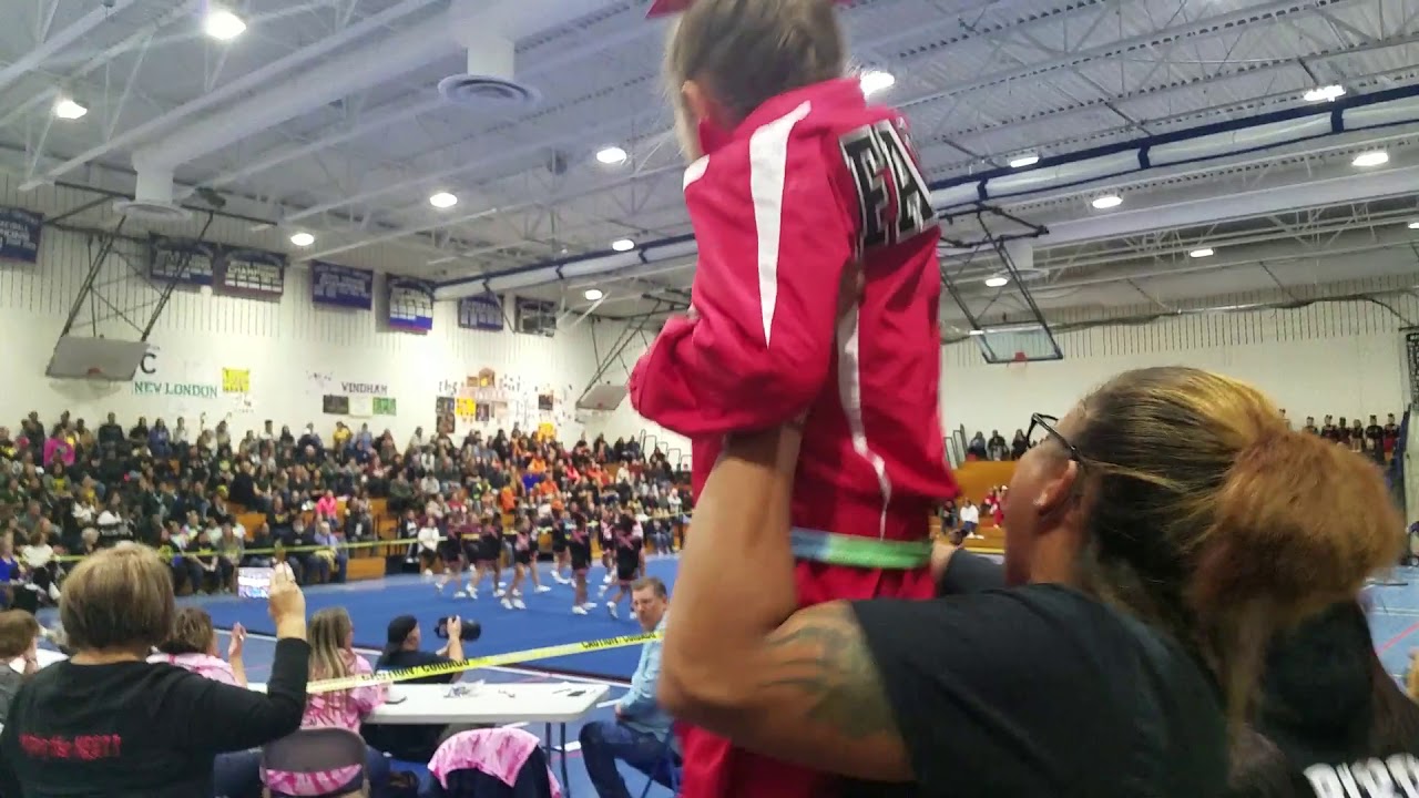 2017 Groton Mystic micro cheerleaders competition - YouTube