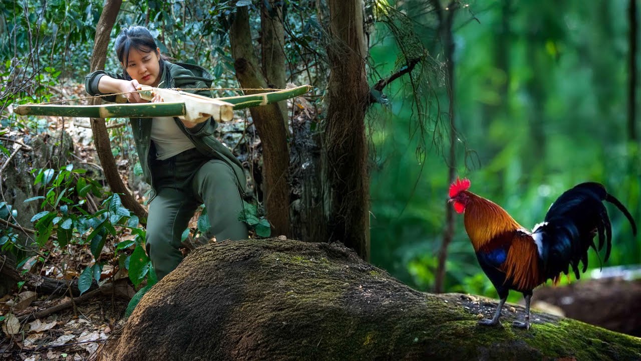 Making a Bamboo Crossbow - Lie Still and Wait for Prey.../ Solo ...