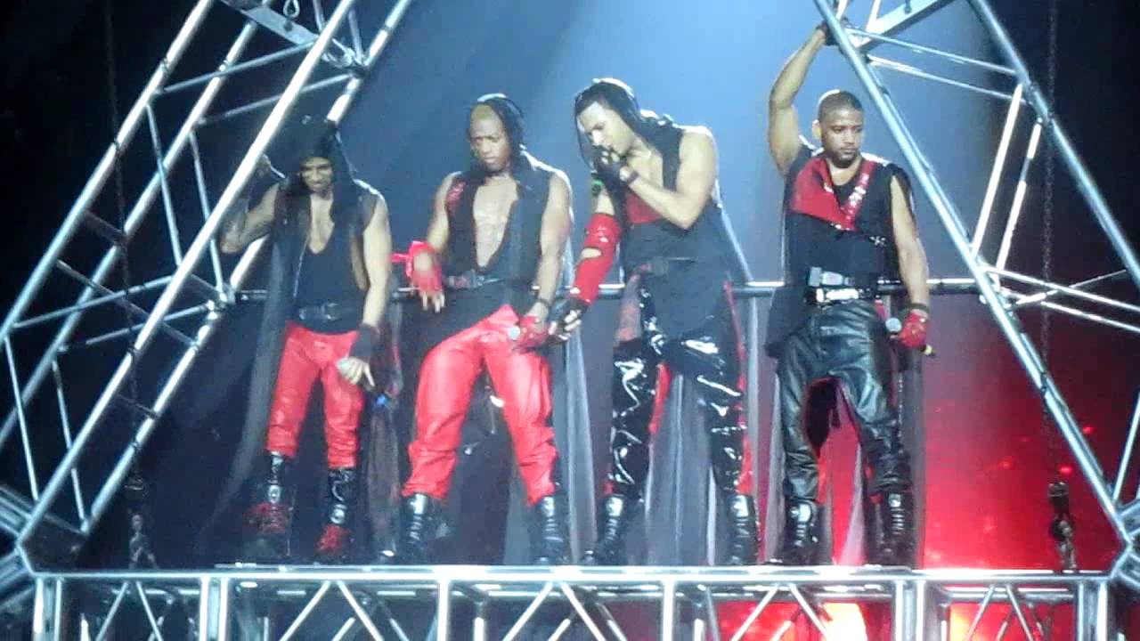 Outta This World JLS 4D Tour - YouTube