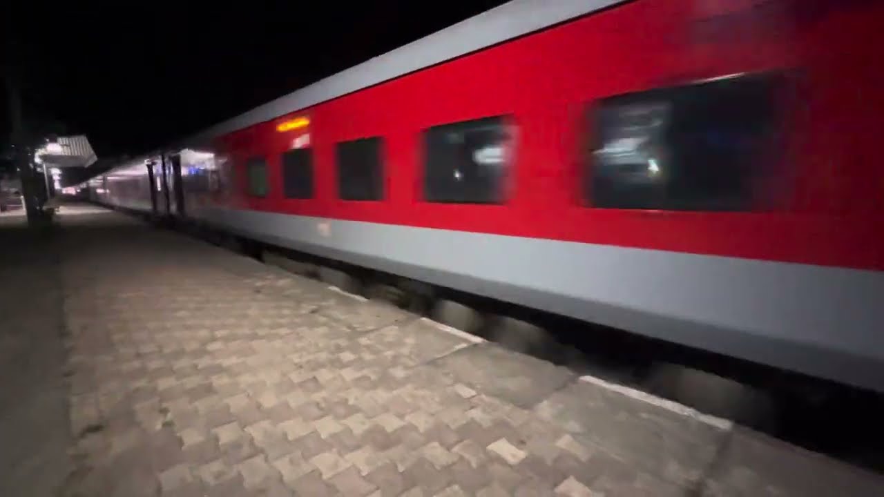 High Speed Poorva Express of Indian railways Passing Through Rural ...