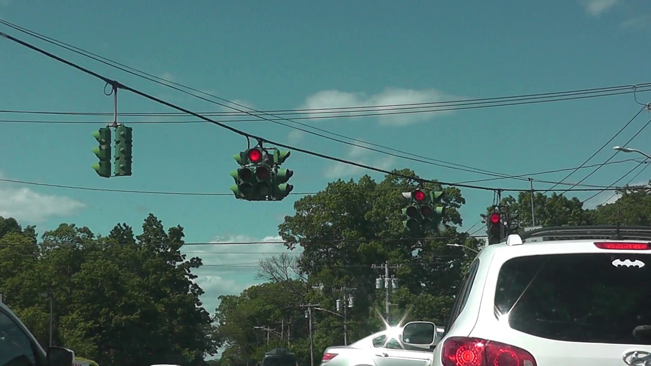 DOGHOUSE STYLE TRAFFIC LIGHT #32 (DOUBLE DOGHOUSE STYLE TRAFFIC LIGHTS ...