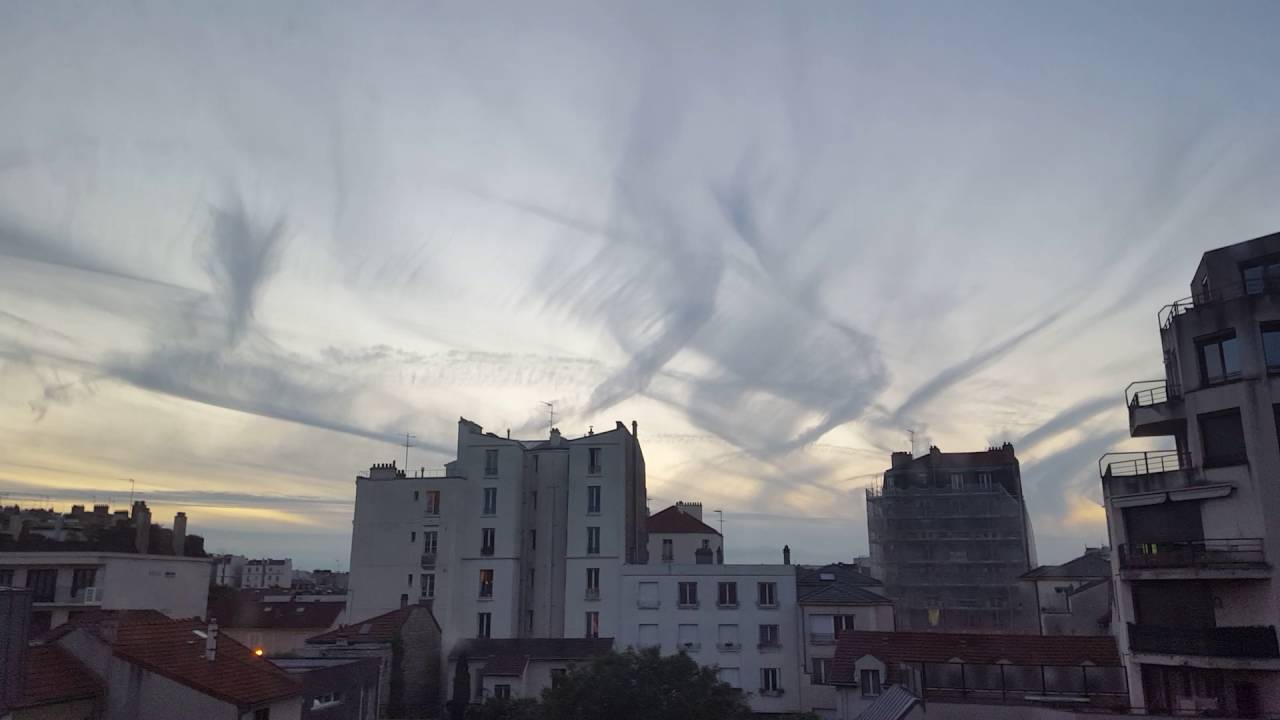 Le ciel de paris - YouTube