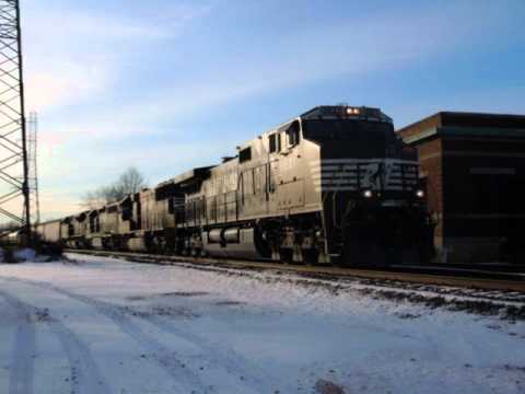 Railroad Photography Ep: 4 - Bound Brook - YouTube