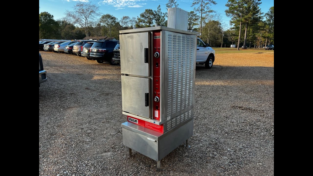 Vulcan Natural Gas Convection Steamer - YouTube