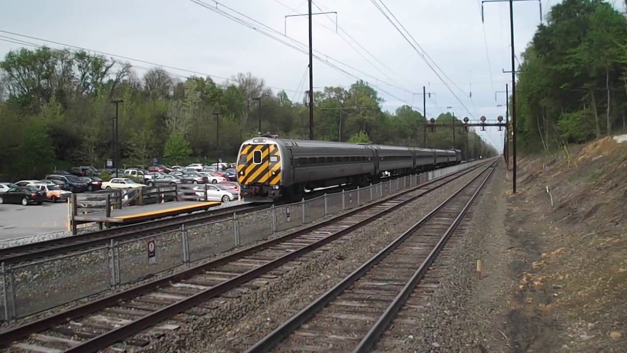 ACS-64 #629 pushing outbound Keystone Service train #649 arriving early ...
