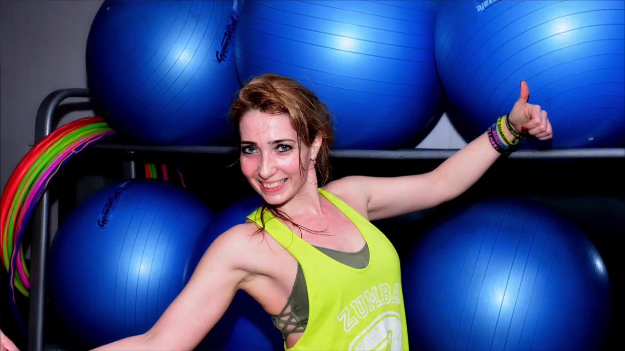 Zumba cu Simona Moldovan - YouTube