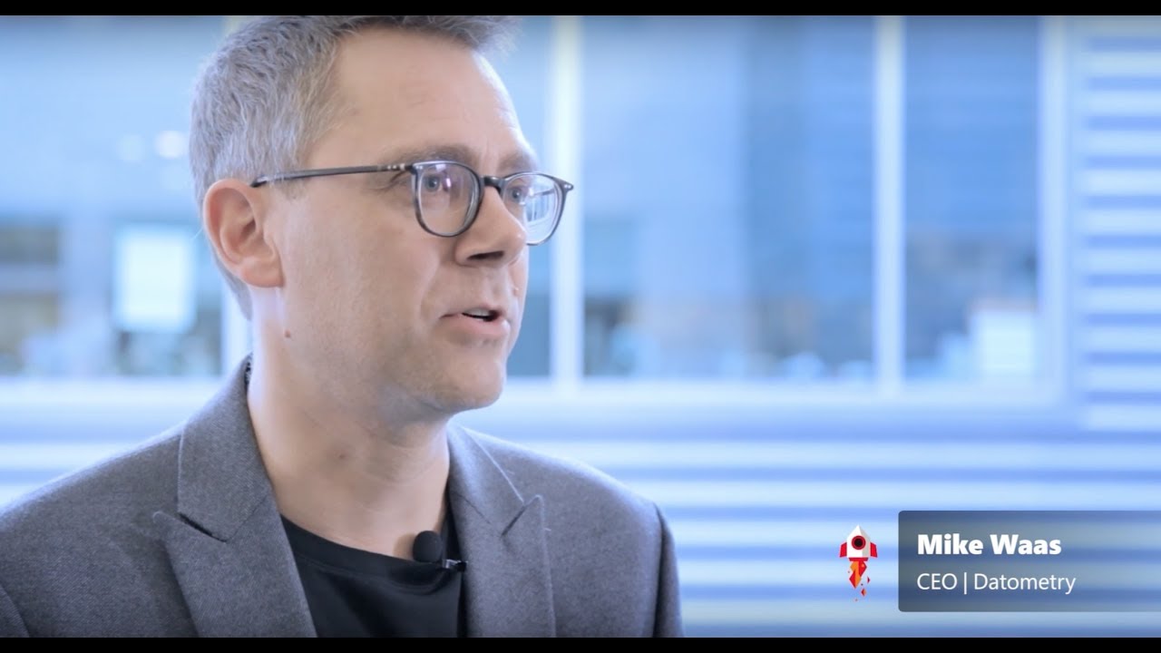 "Microsoft Accelerator Seattle Batch 4 Machine Learning Mashup" feat ...