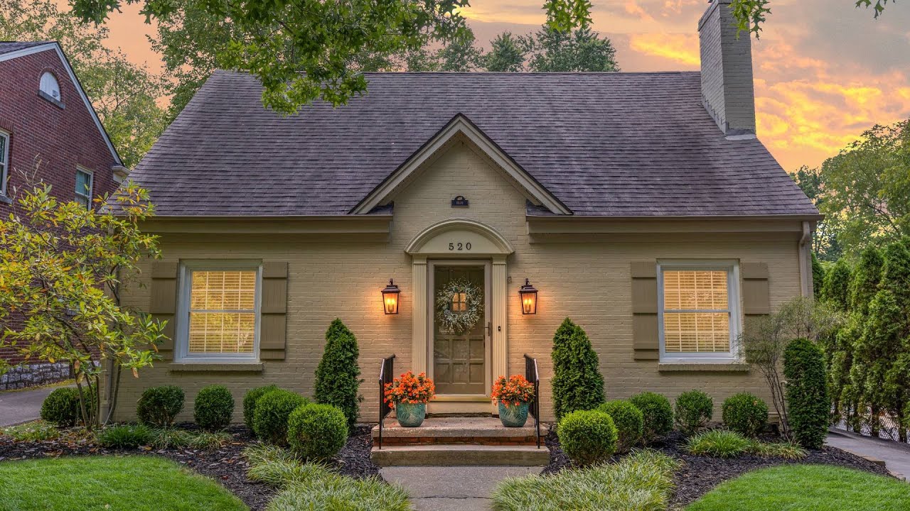 Classic Cape Cod Dream Home, Lexington, near University of Kentucky ...