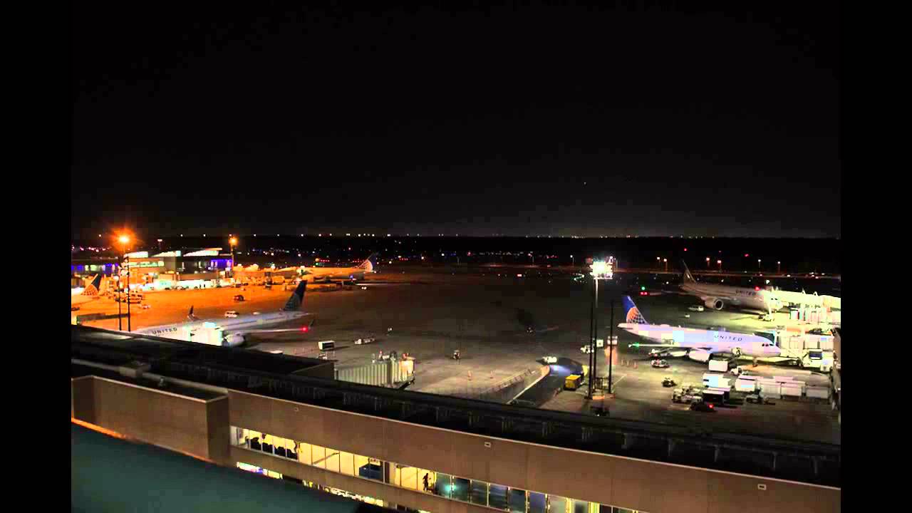 Houston IAH Night Ramp Timelapse - YouTube