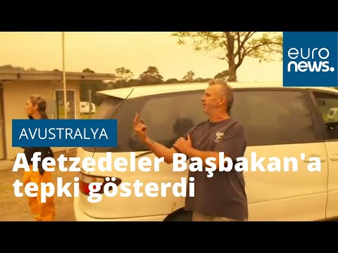 Avustralya'da afetzedelerden Başbakan Morrison'a tepki: Küfür edip, elini sıkmadılar