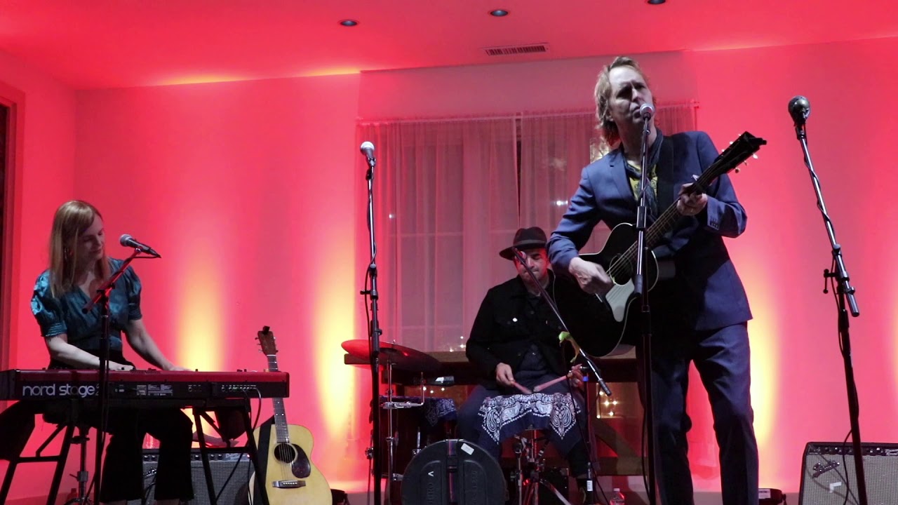 Chuck Prophet and Stephanie Finch. Doubter Out Of Jesus - YouTube