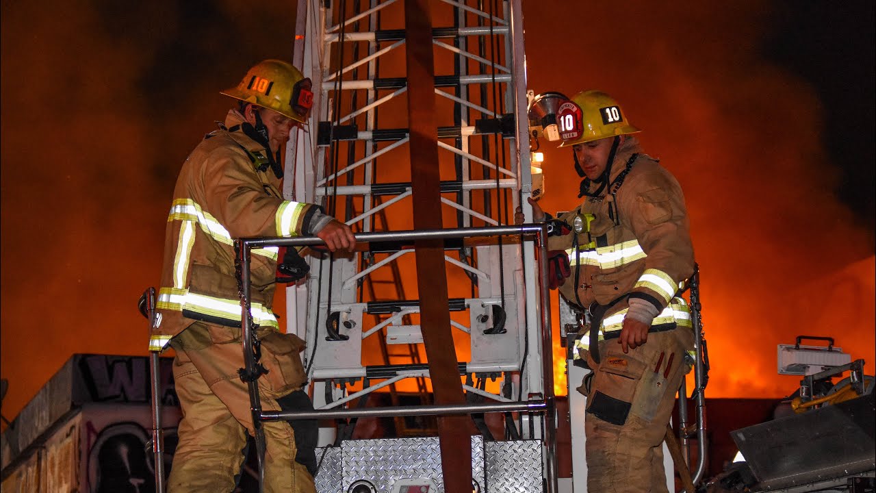 LAFD Vacant Medical Office Fire: Station 10 (Downtown LA) - YouTube