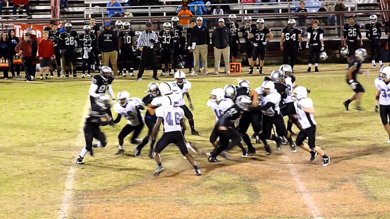 Cedar Ridge Raiders J.V, Cruz 71# helps his teammates - YouTube
