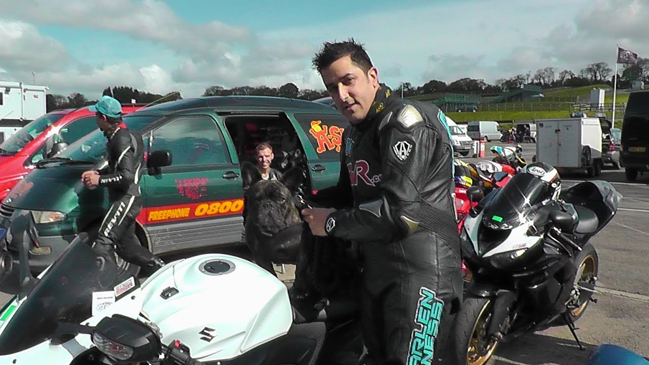 Bob Collins & Danny Campion Lydden Hill 25.05.13 - YouTube