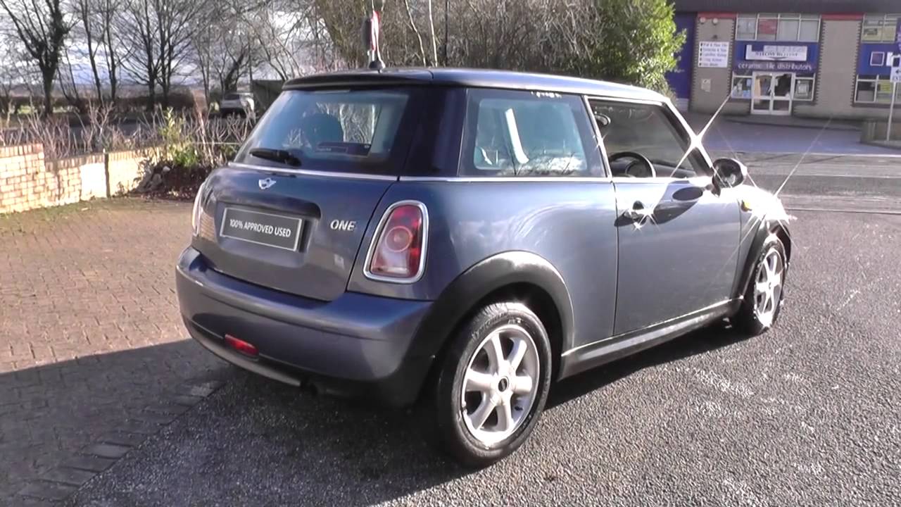 MINI HATCHBACK 1.6 One 3dr U5782 - YouTube