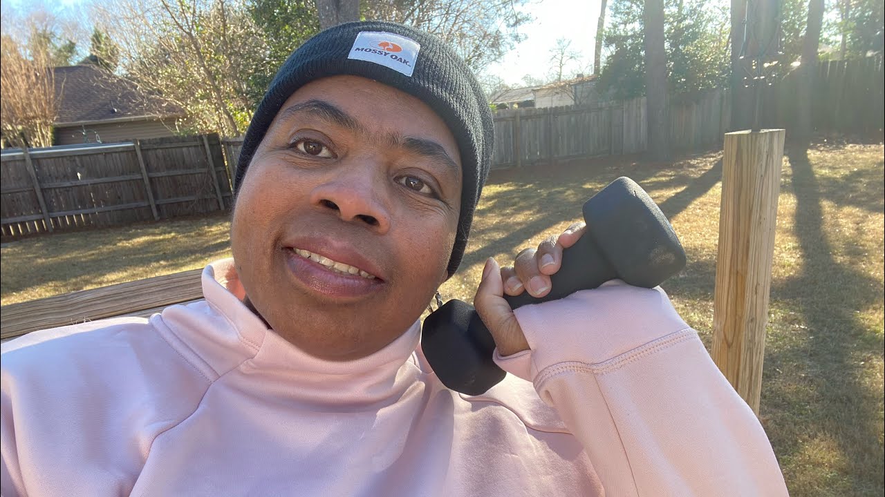 My Weight Loss Journey Exercising In The Cold - YouTube