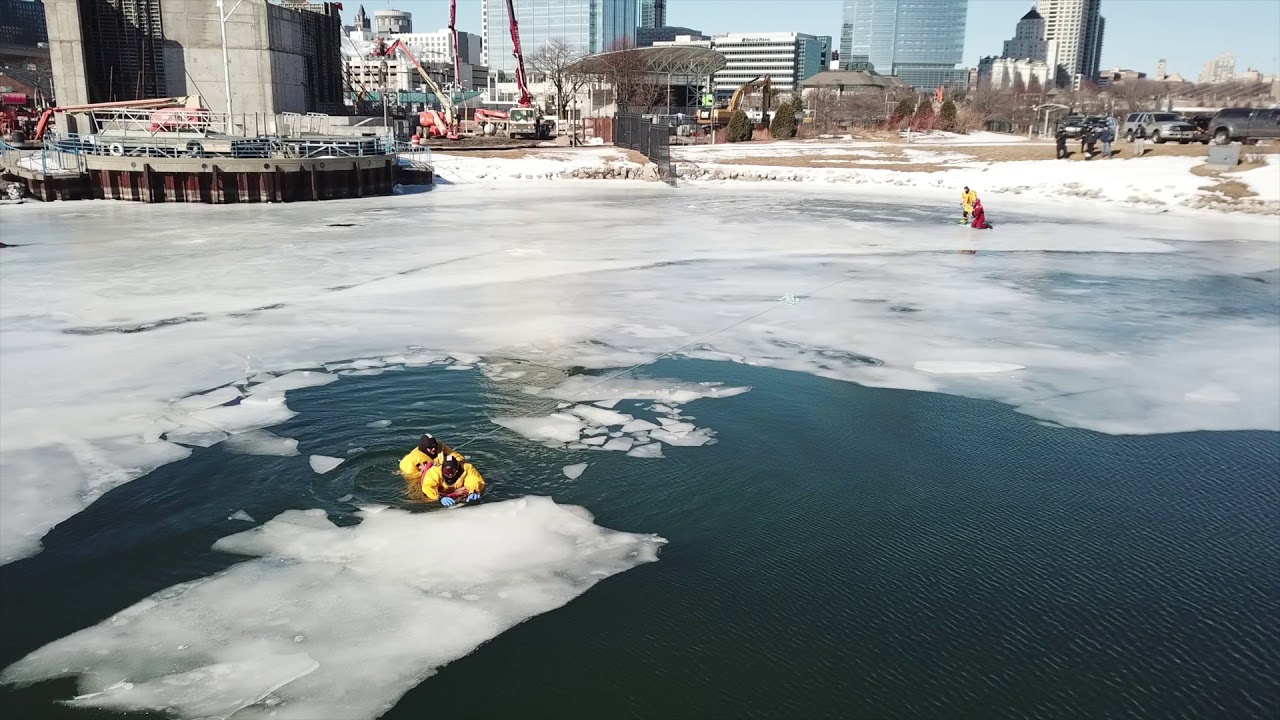 MPD Ice Rescue Practicals Training - YouTube