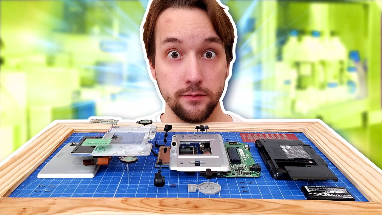 On ÉCLATE une NINTENDO DS pour créer une OEUVRE avec du RECYCLAGE de ...