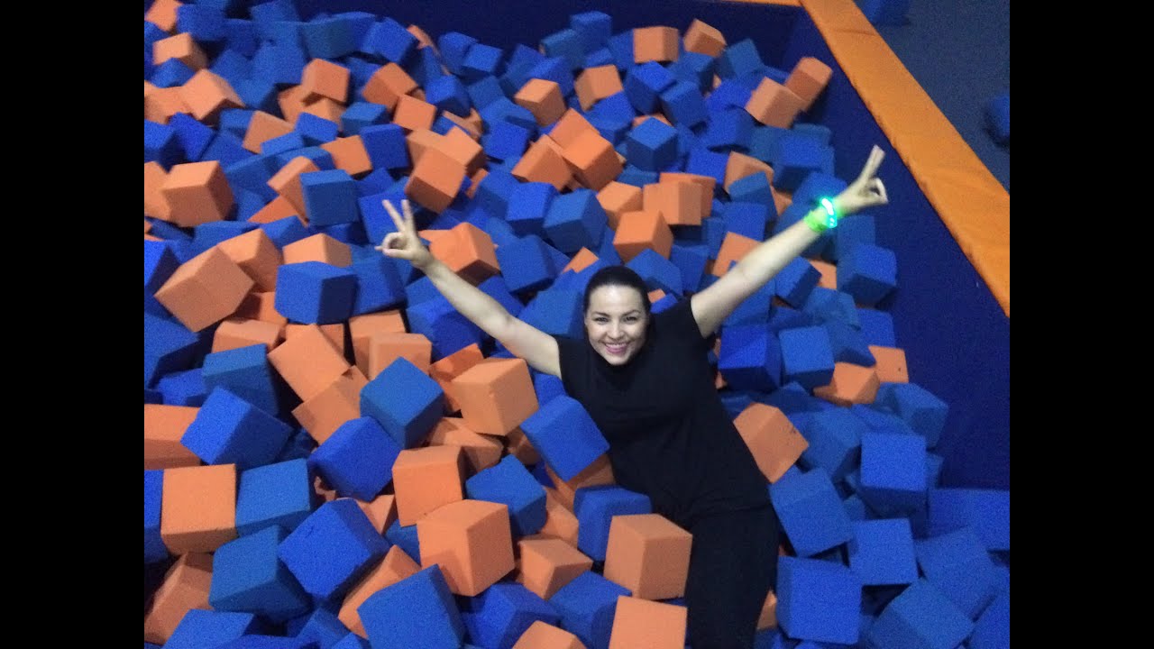 Vlog 012 - Flyers Tijuana - YouTube