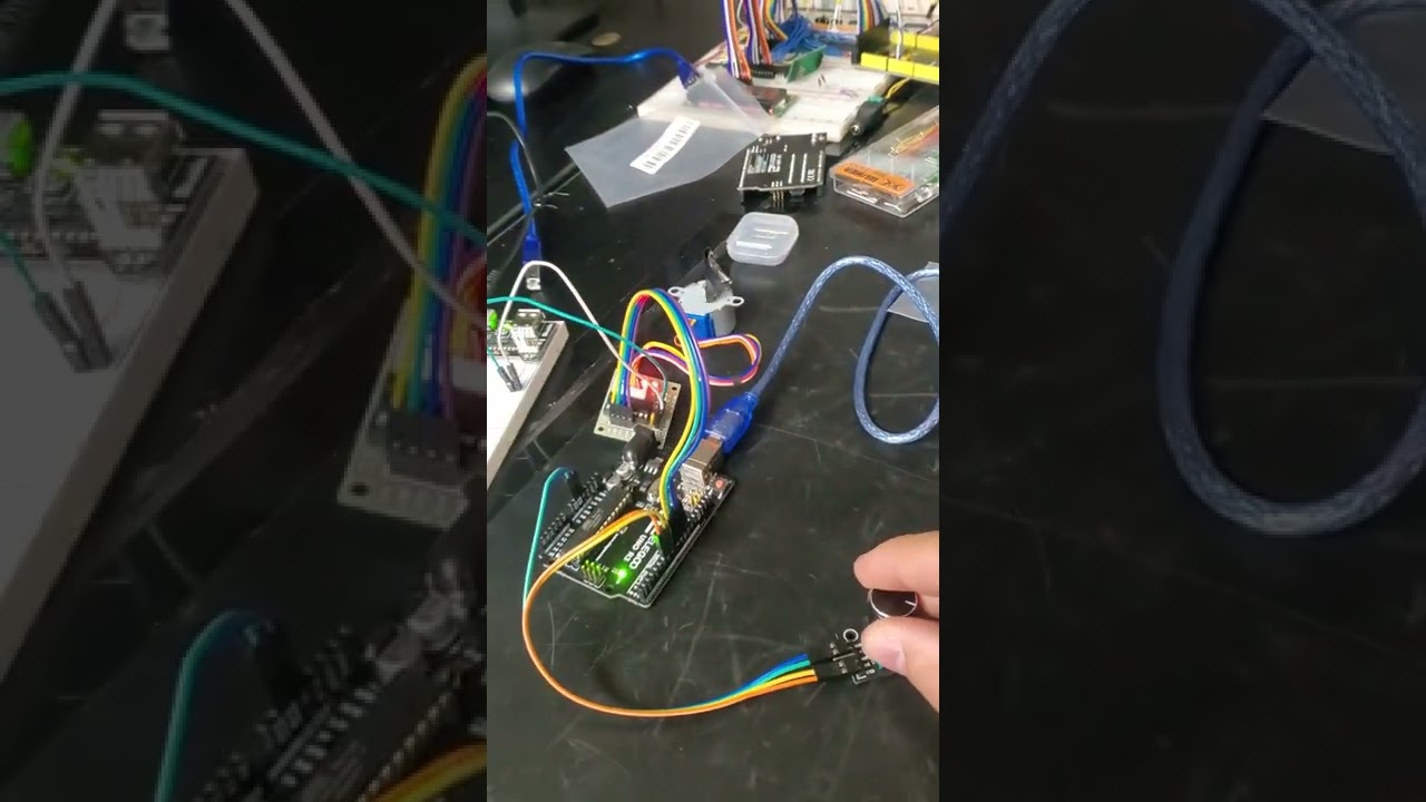Encoder position print out - YouTube