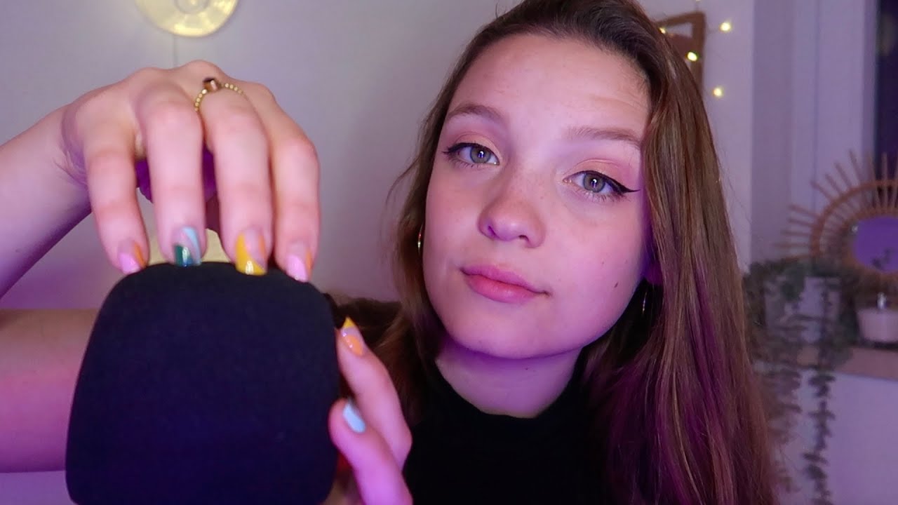 First time trying ASMR with LONG nails 💅 (tapping, scratching, tracing ...