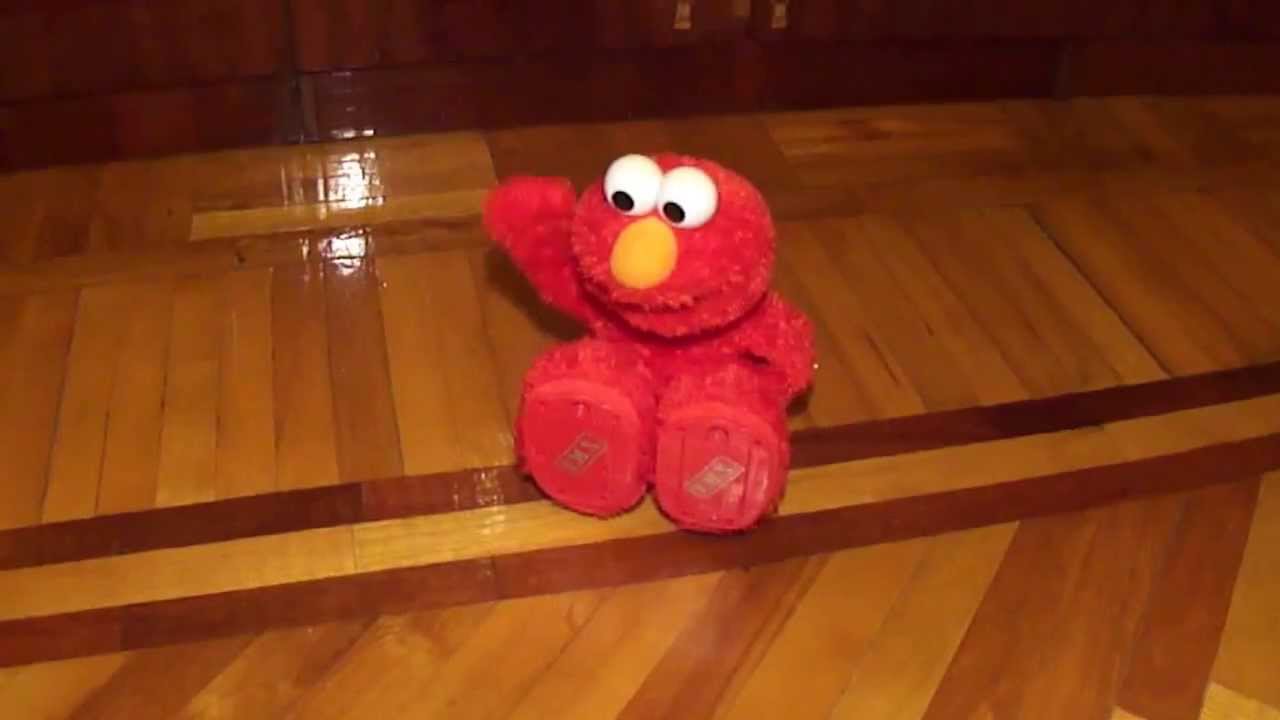 Fisher Price Tickle Me Elmo toy TMX - YouTube