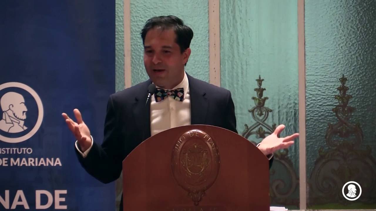 Encomio de Gabriel Calzada a Jesús Huerta de Soto por el Premio Juan de ...