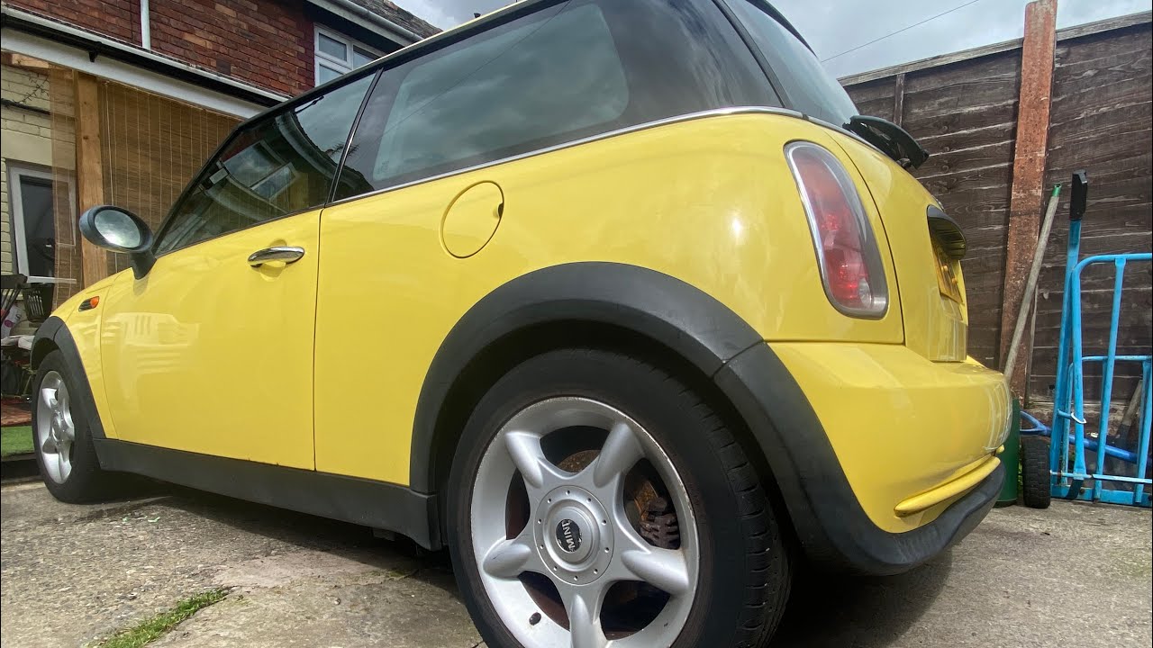 Rear wheel bearing replacement 2005 Mini One R50/R53 - YouTube