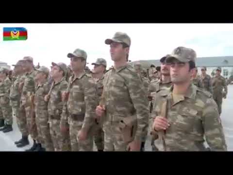 AKHA-nın ağ xalatlı könüllü əsgərləri