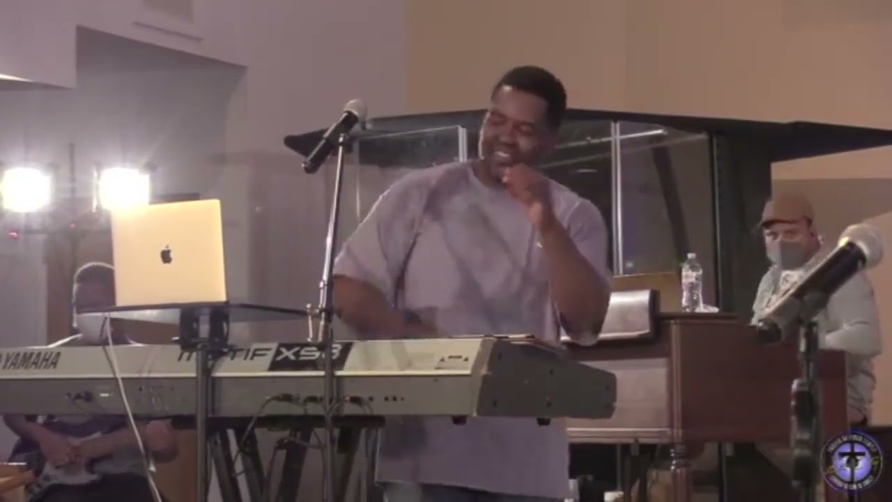 'Jesus Promised' + Praise Break | Patrick Shorts & LU Praise Chords ...