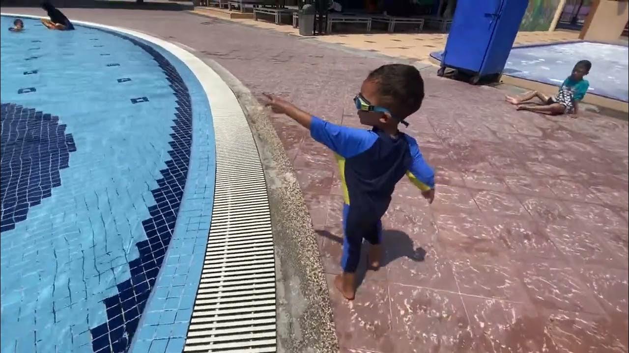 Berenang di Kolam Renang Malindo Gresik | Swimming at Malindo Swimming Pool Gresik #swimmingpool ...